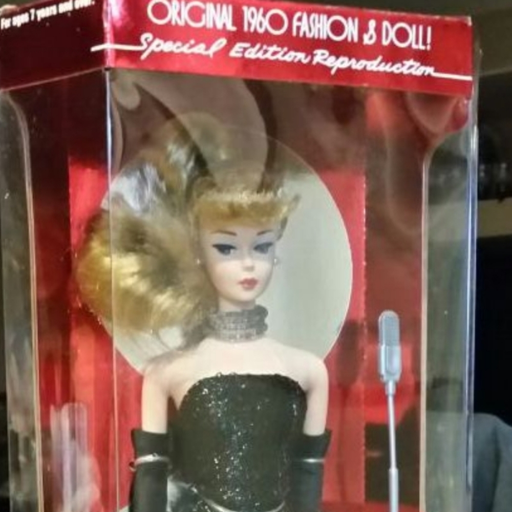 Barbie 1994 Remake Of 1960s - Gem